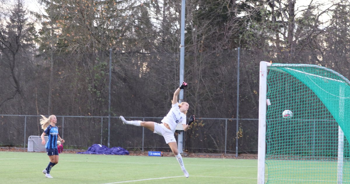Seier, 6. plass, på rett spor igjen og årets mål / Røa Fotball Elite
